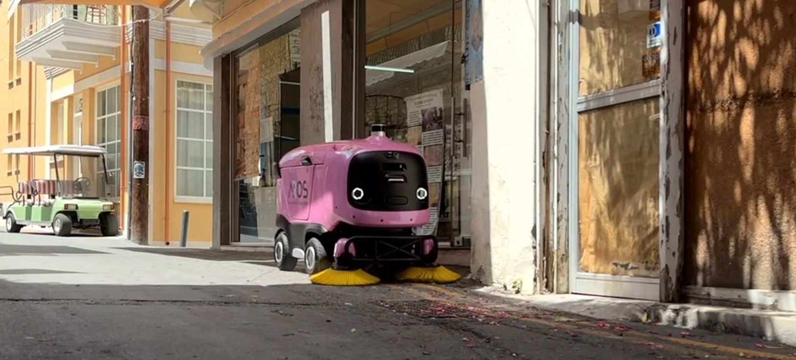 Robot de nettoyage AGV avec Leadshine et Wanshsin - ATB Automation