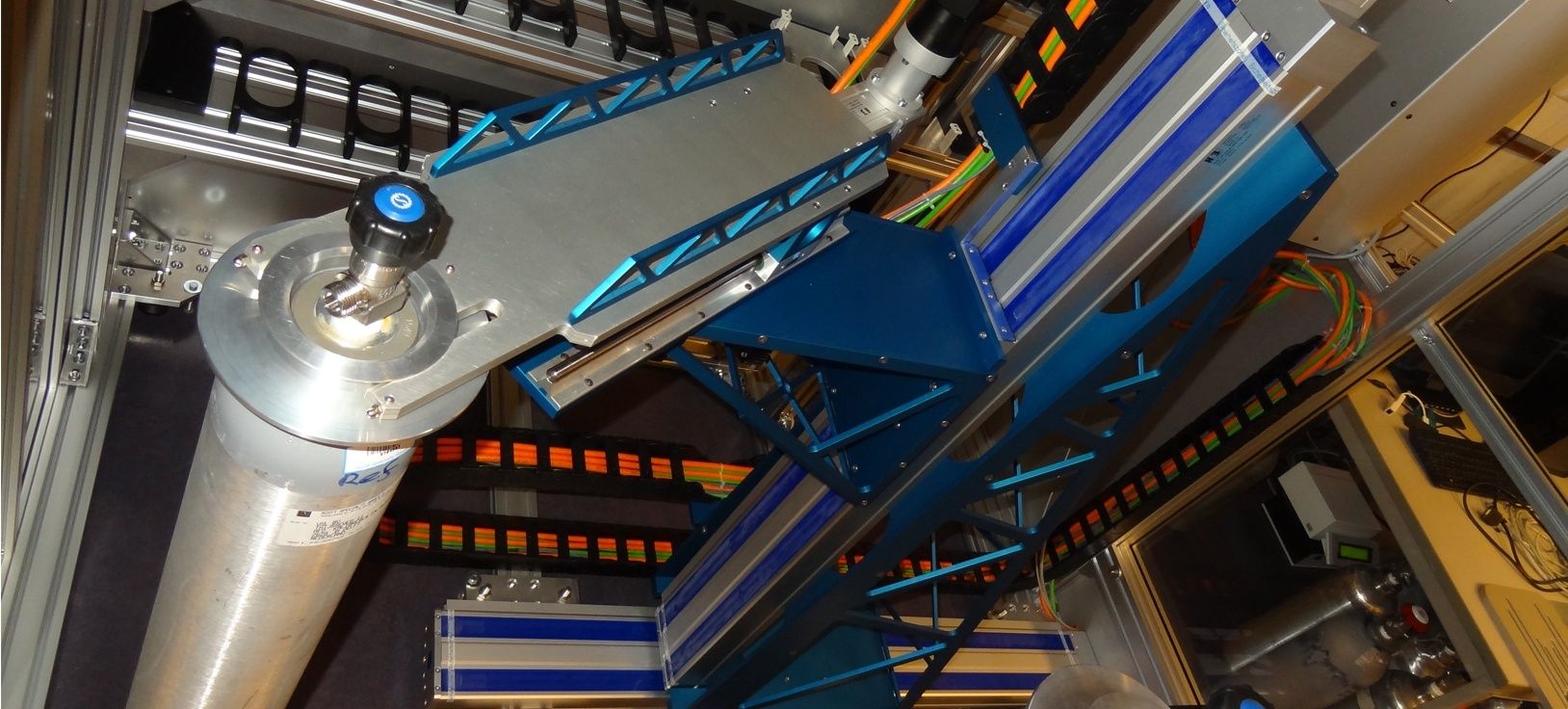 Handling system gas cylinders - ATB Automation total solution - ATB ...