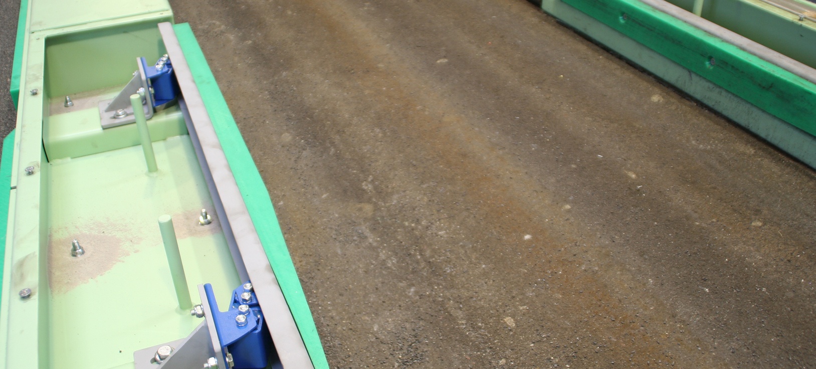 Braking system flower carts with Rosta Anti-vibration mounts - ATB ...